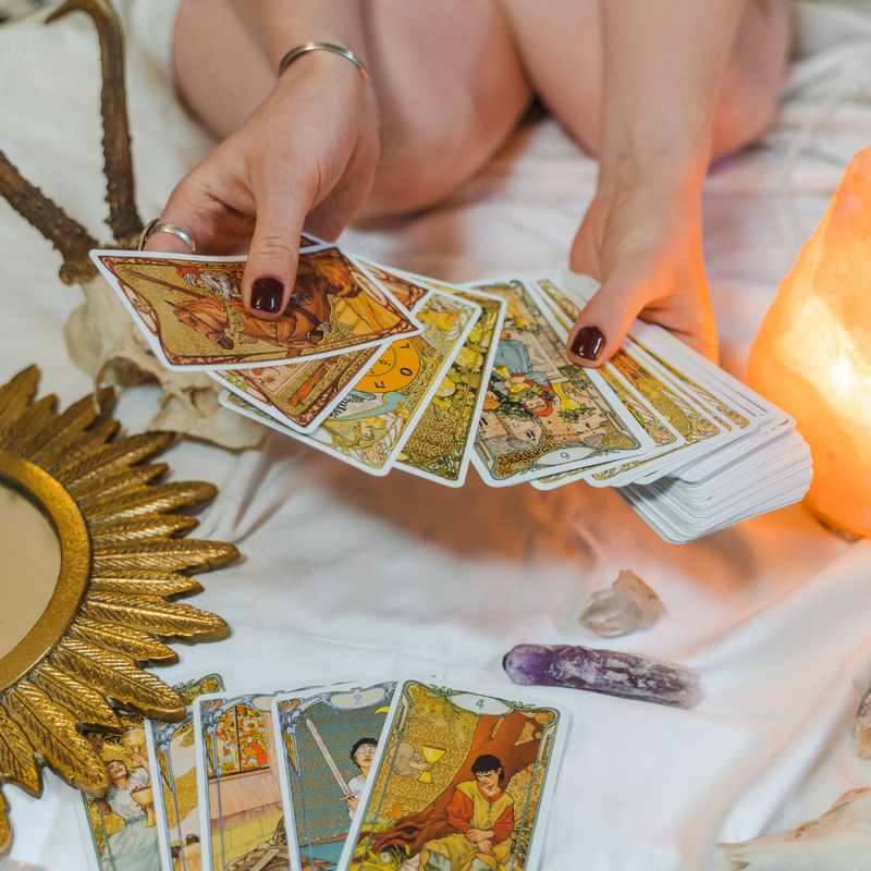 The Ultimate Crystal Tarot Guide: Overview of the Tarot Deck (78 Cards ...